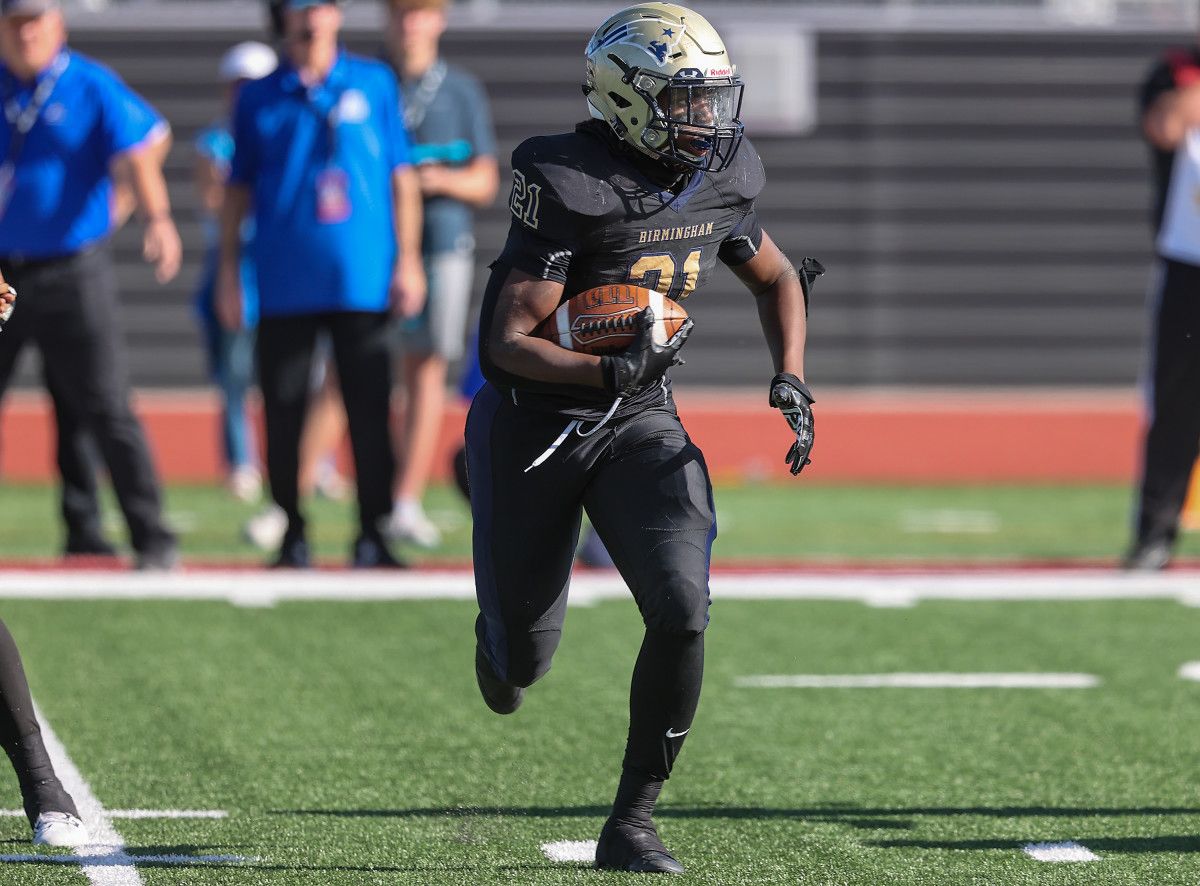 Look: Acalanes defeats Birmingham for California D3-AA state football ...