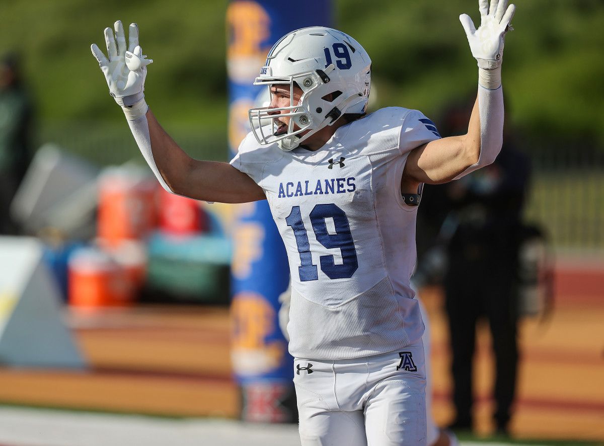 Look: Acalanes defeats Birmingham for California D3-AA state football ...
