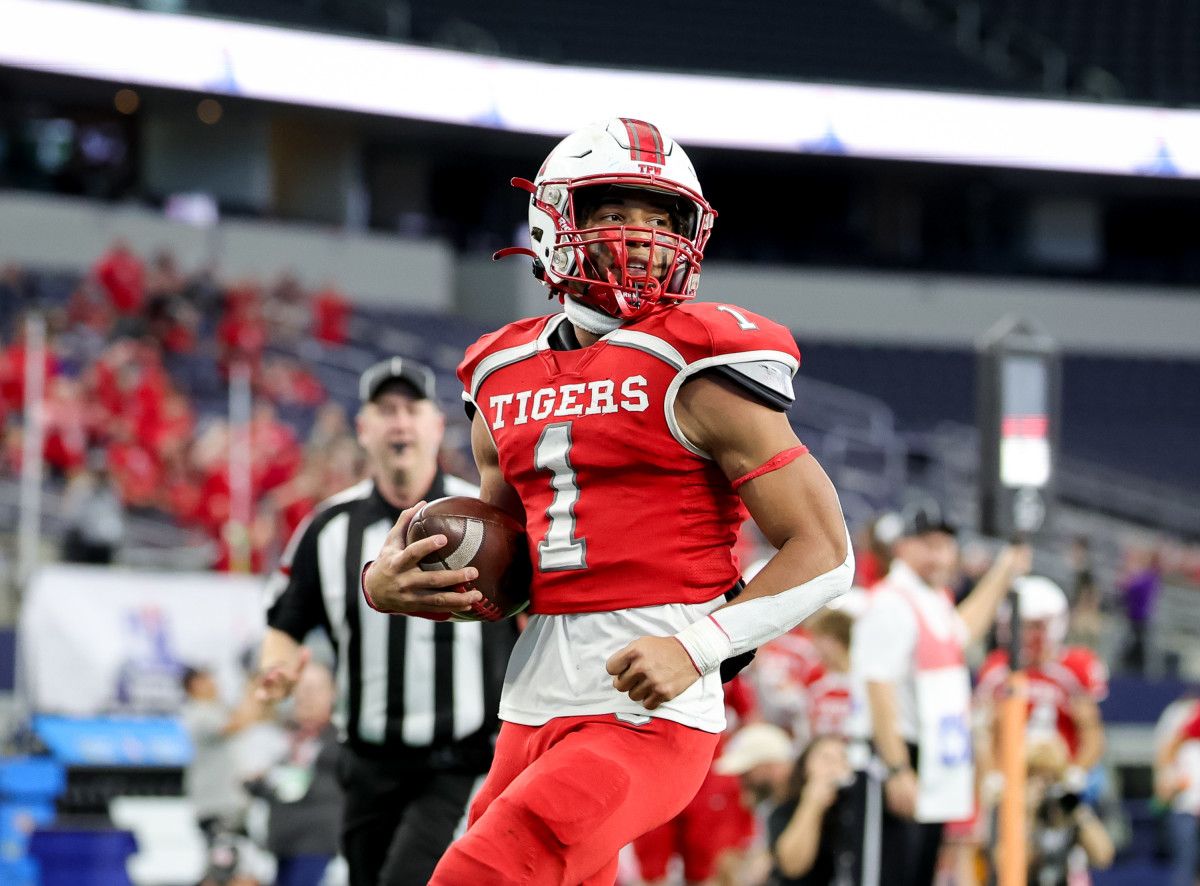 Benjamin defeats Oglesby: Live Texas high school football championship ...