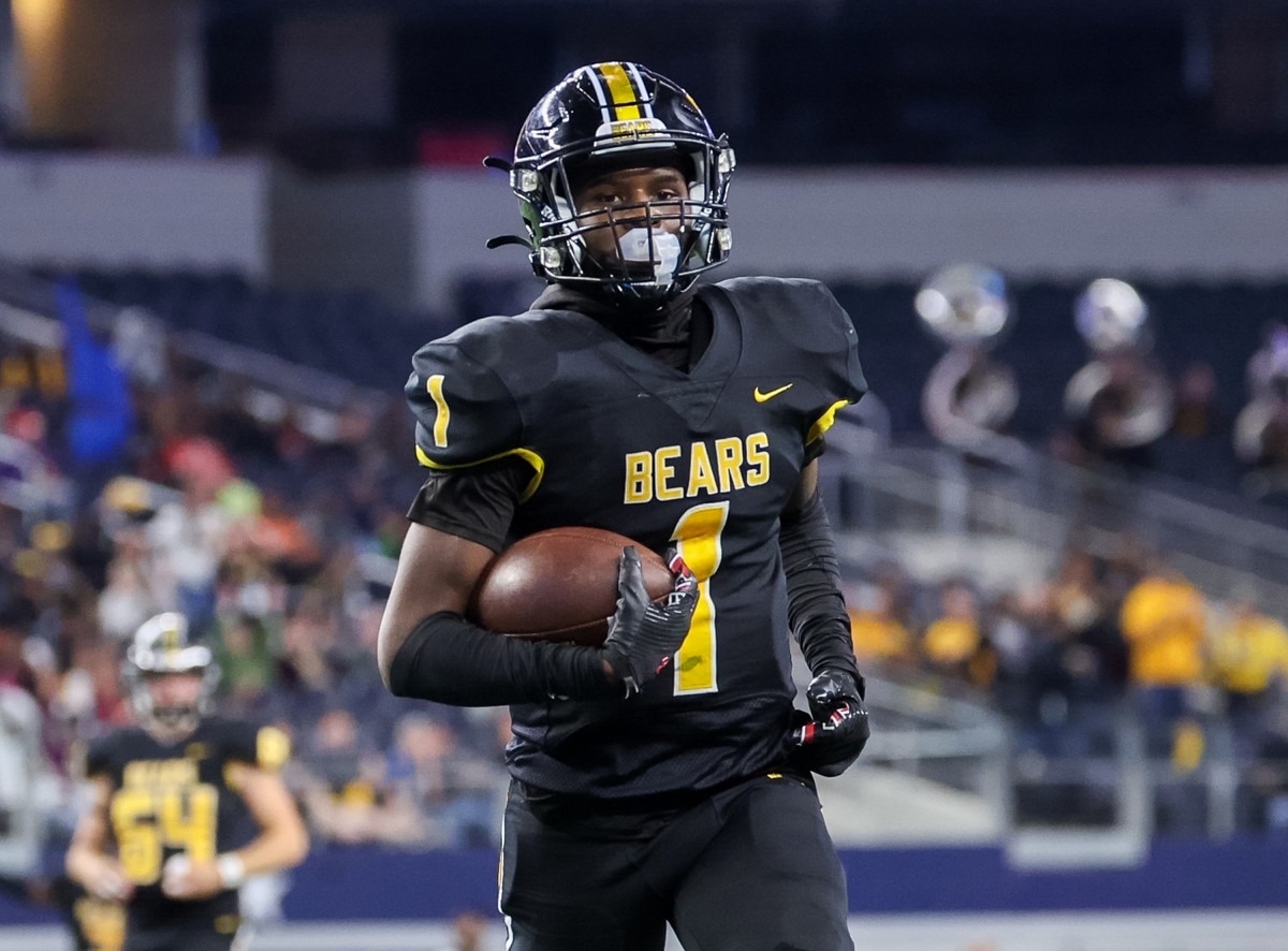 Look: Timpson defeats Tolar to win Texas 2A Division 1 state football ...