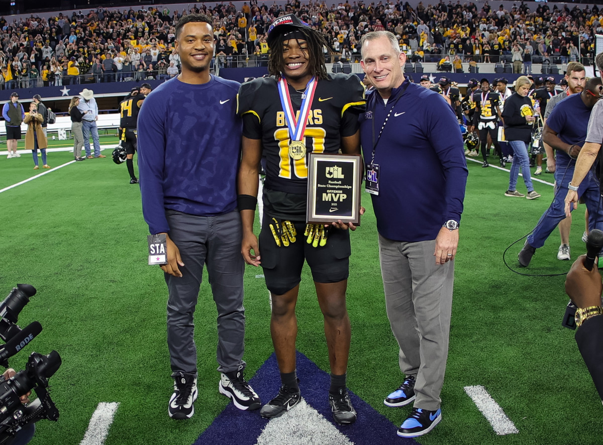 Timpson ends remarkable run with 'truly amazing' Texas state football ...