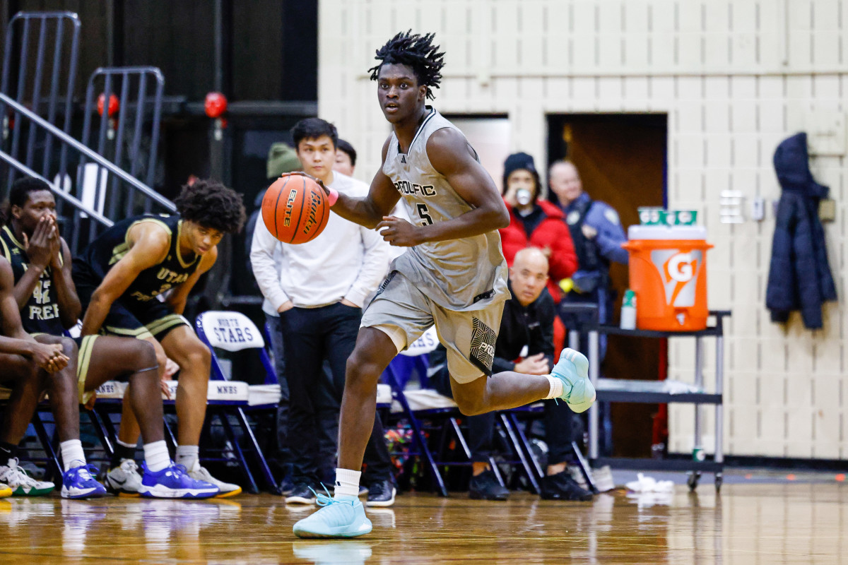 Zoom Diallo commits to Washington Huskies; top 2024 point guard staying ...