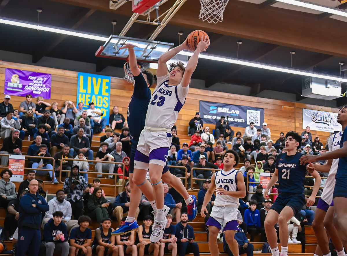 2023 Holiday Classic Tip Off Night recap: Montgomery, Torrey Pines, Santa Fe Christian earn ...