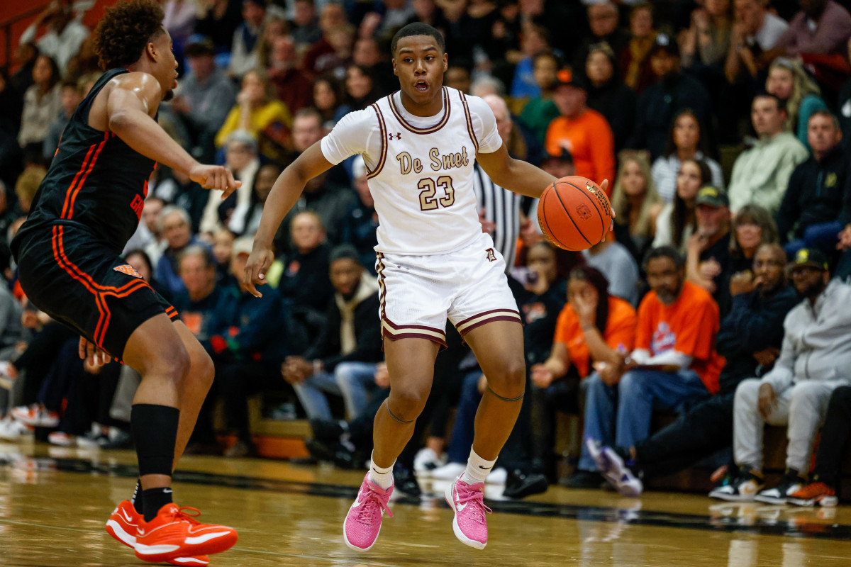 Webster Groves downs De Smet to win Coaches vs. Cancer Holiday ...