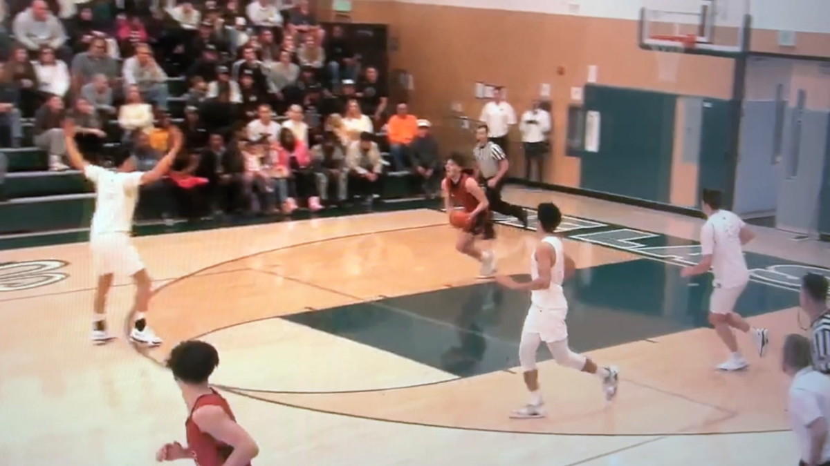 Look: 70-foot shot by Monte Vista's Daniel Cojocaru beats halftime ...