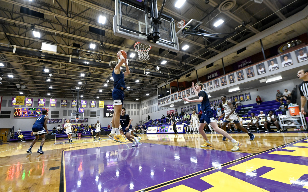 Brewster Academy (New Hampshire) 86 pulls away from Calvary Christian ...